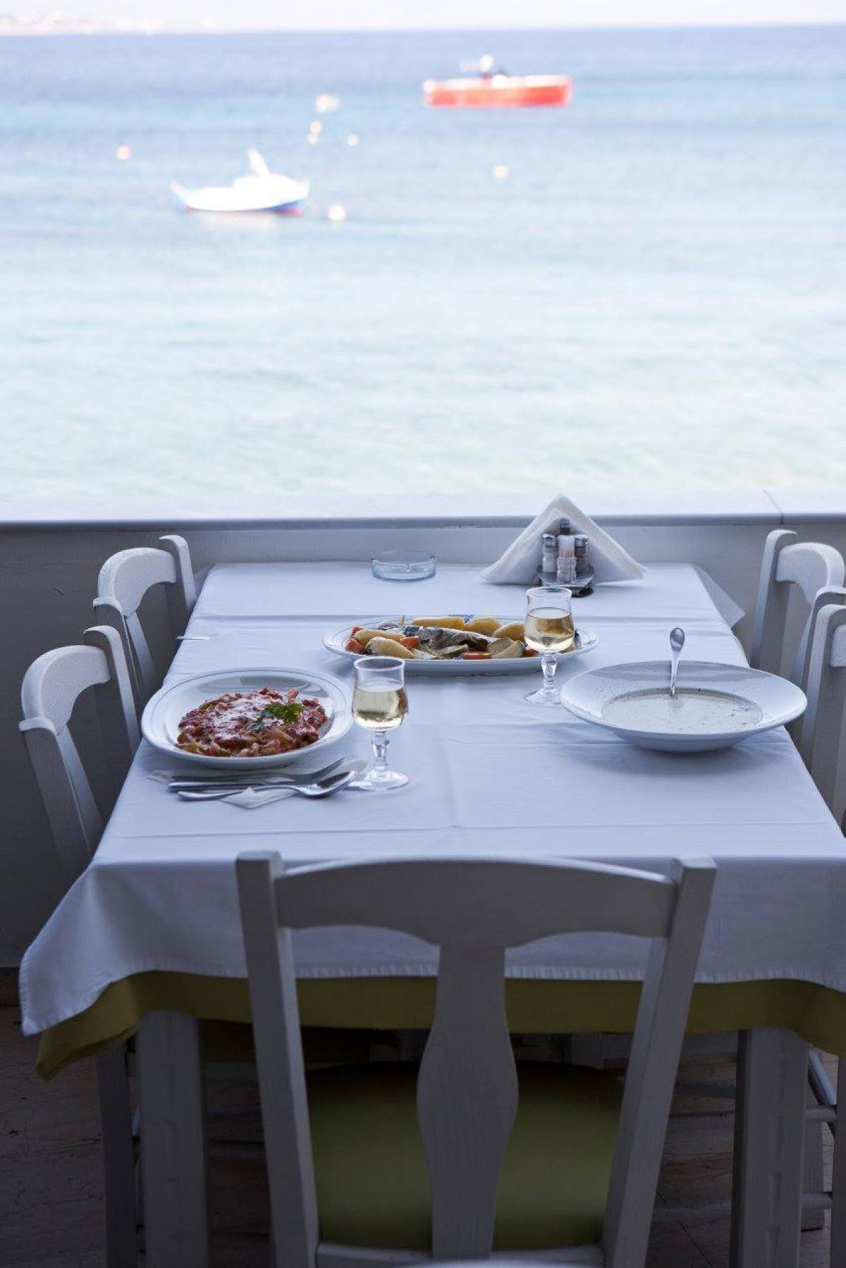 Patralis, Spetses | Online Reservations | e-restaurants.gr