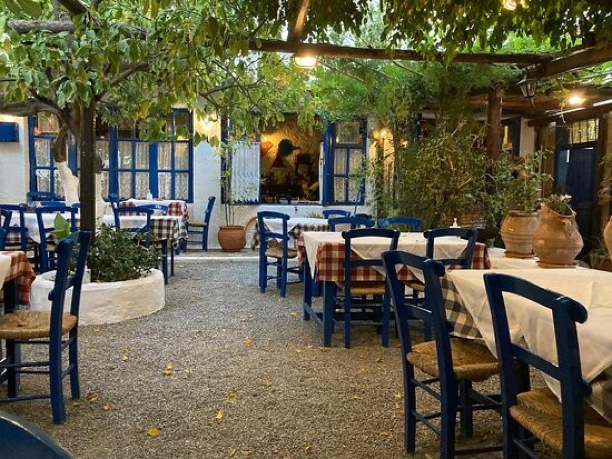 Avli, Agios Nikolaos | Online Reservations | e-restaurants.gr