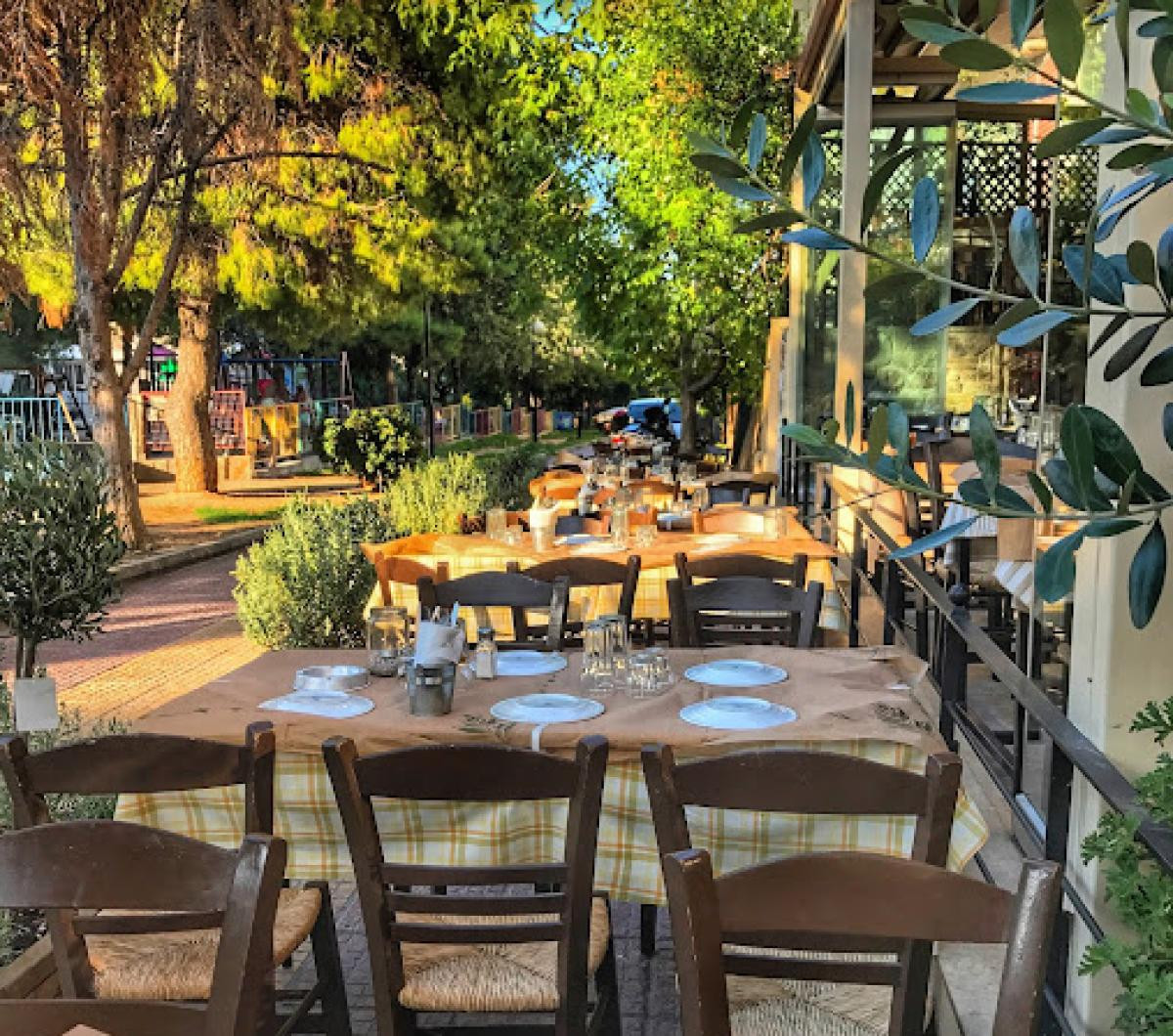 Taverna Leventis, Petroupoli | Online Reservations | e-restaurants.gr