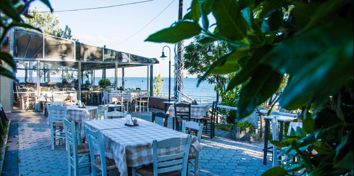 Ta filarakia tis Makris sto Limanaki, Alexandroupoli | Online ...