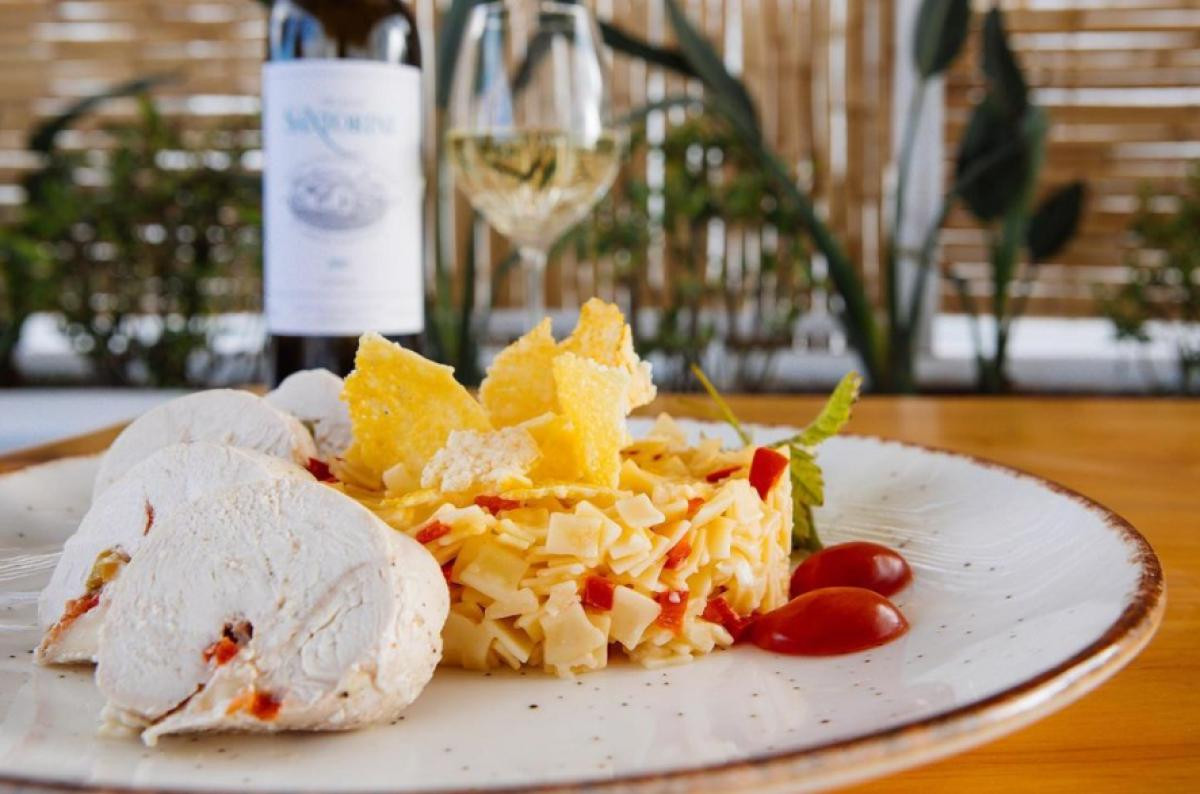 UNDA FOOD CONCEPT, Santorini - Oia | Online Reservations | e-restaurants.gr