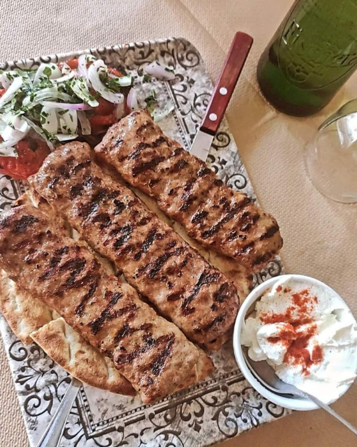 Gilos Mezedopoleio, Aigaleo | Online Reservations | e-restaurants.gr